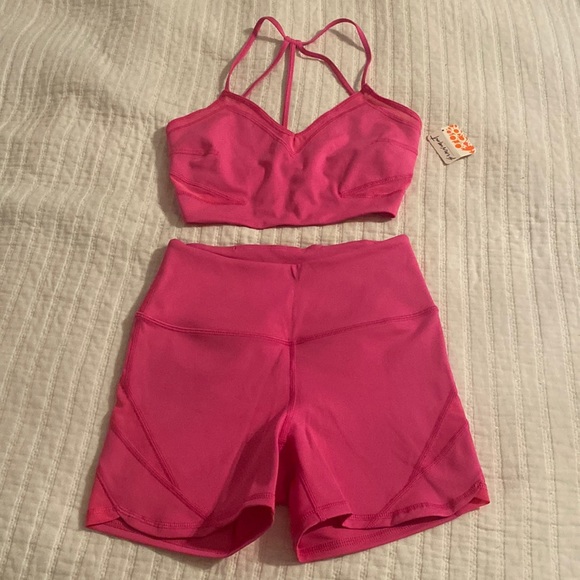 FP Movement by Free People | Shorts | Nwt Fp Movement Pink Workout Set ...